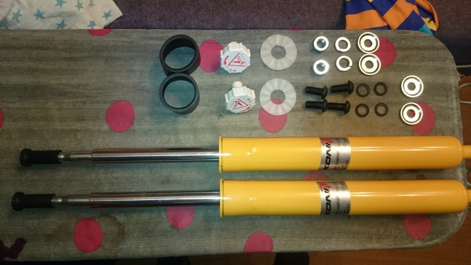 Монтируем выпуск, 4х поршневые суппорта и стойки koni — BMW 5 series ...