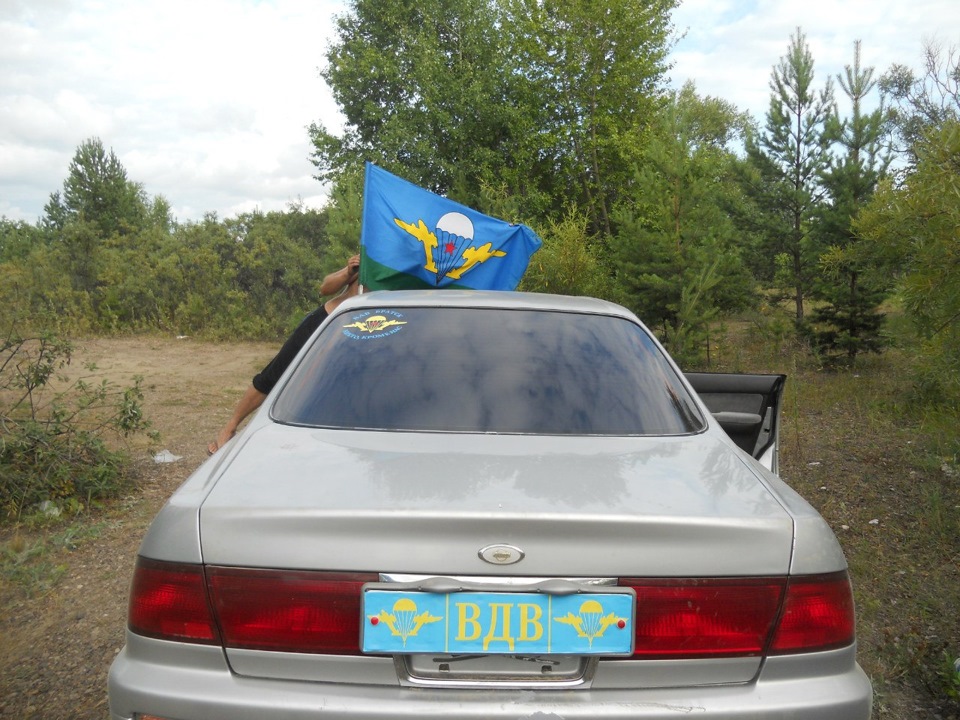 2-ое Августа — Nissan Leopard (JY33), 3 л, 1998 года | фотография | DRIVE2