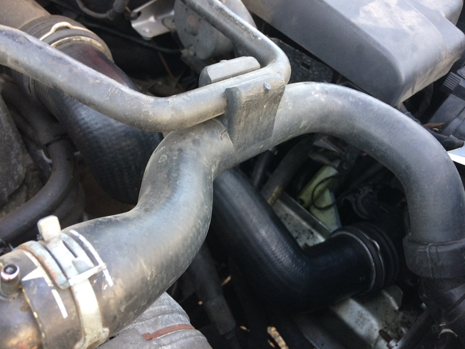 Замена ремня генератора, чистка интеркуллера — Volkswagen Passat B5, 1 ...