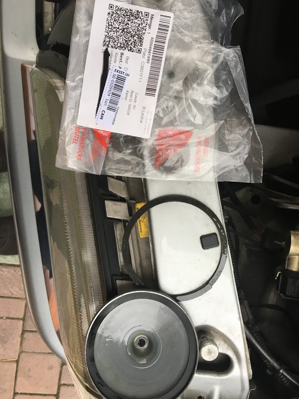 Замена прокладки крышки ГУР. — Mercedes-Benz C-Class (W202), 1,8 л ...