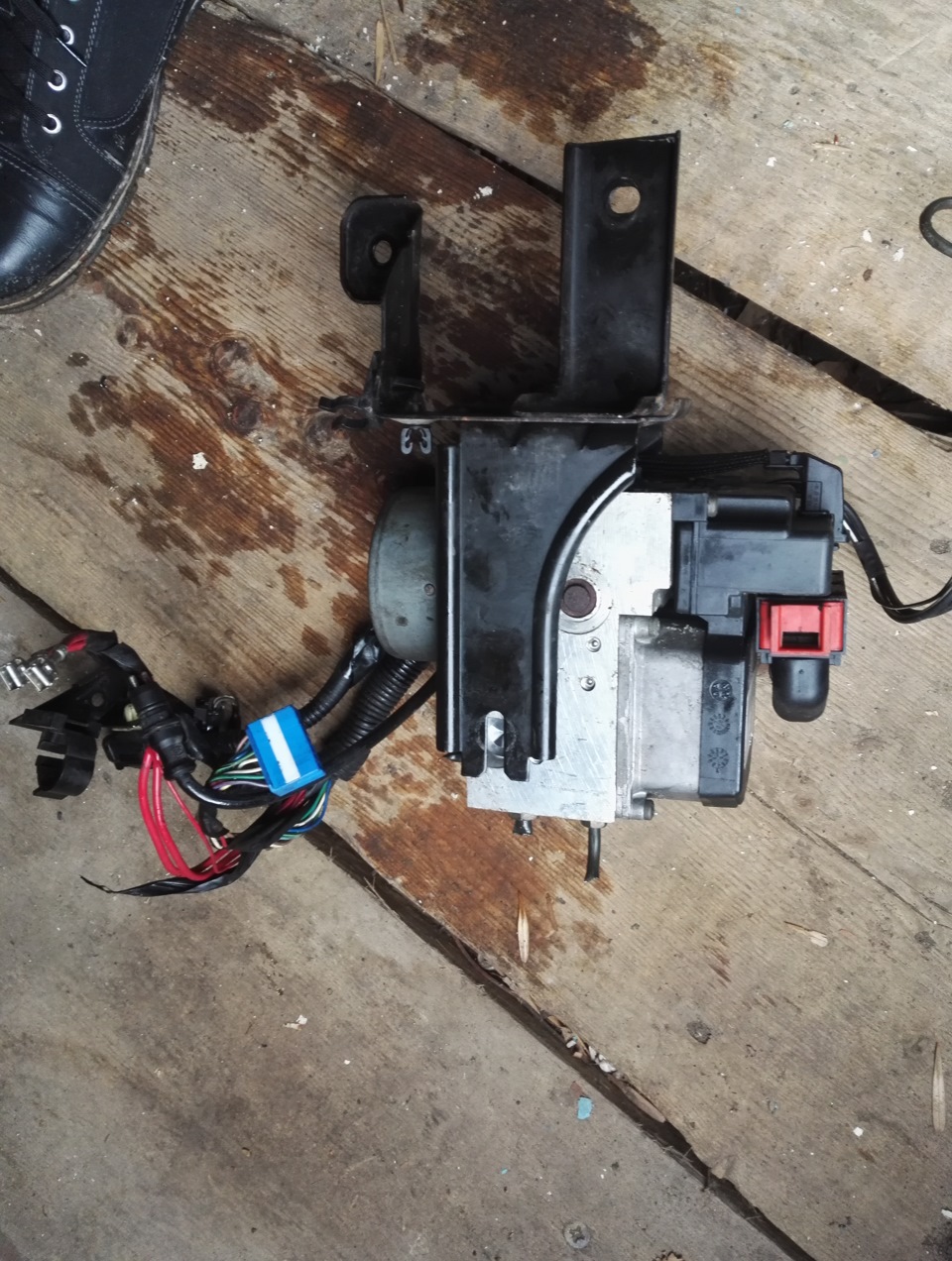 Блок ABS+TCS — Chevrolet Lacetti 5D, 1,4 л, 2011 года | стайлинг | DRIVE2