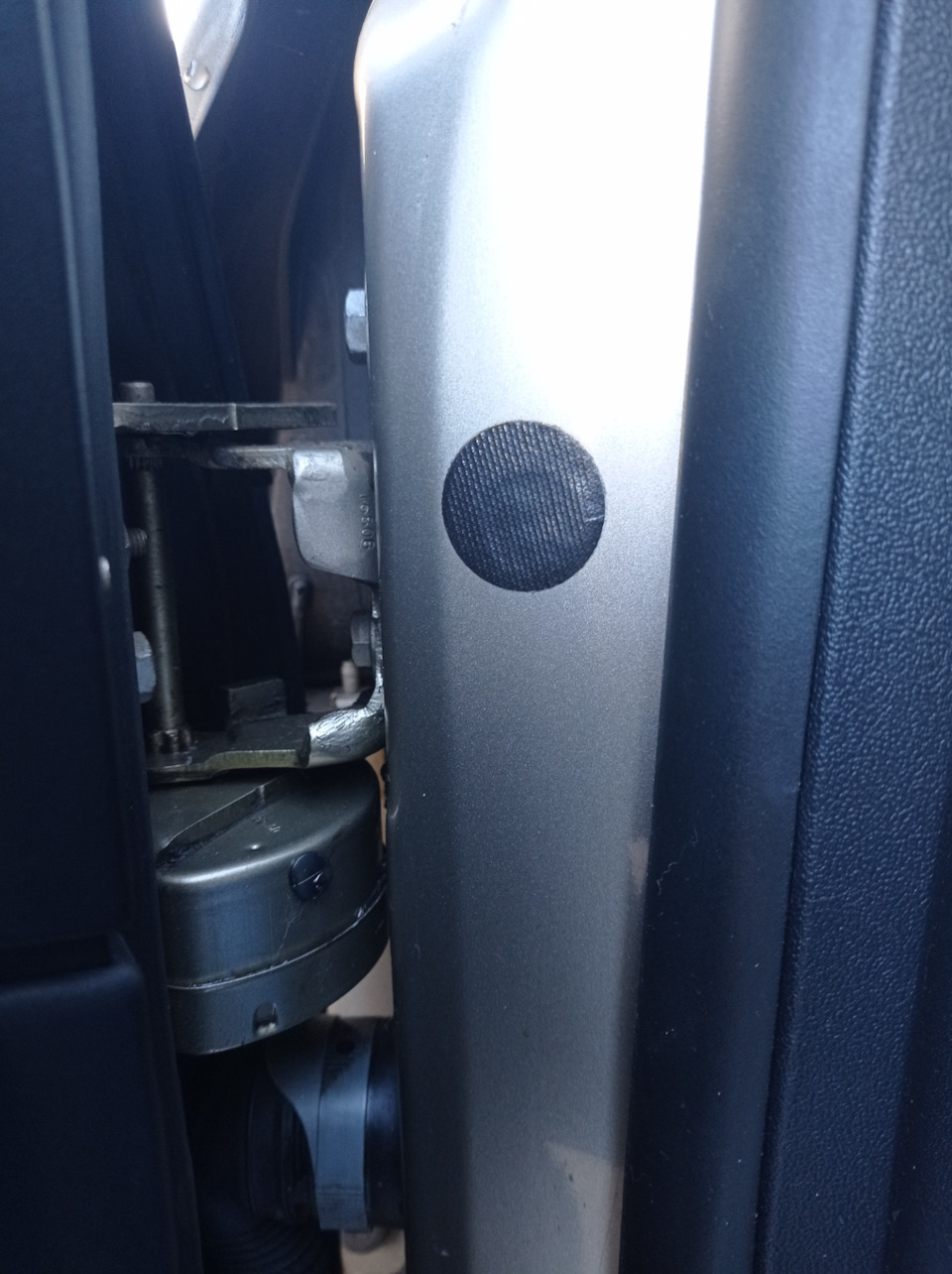 Наклейка-заглушка — Citroen C5 (2G), 2 л, 2009 года | стайлинг | DRIVE2