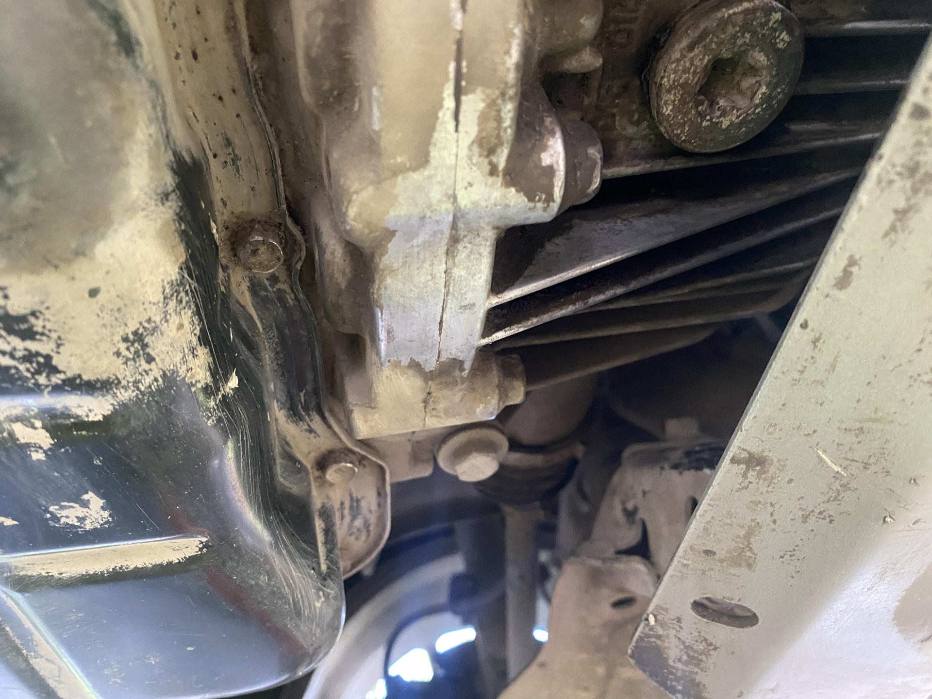 Замена сальника гидромуфты — Subaru Outback (BR), 2,5 л, 2014 года ...