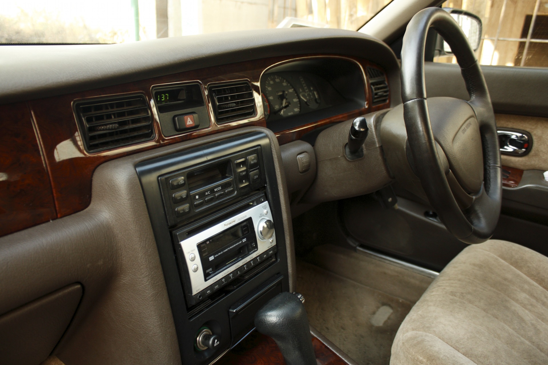 Фотографии салона — Mazda Sentia II, 3 л., 1998 года | фотография | DRIVE2