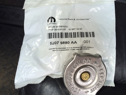 52079880AA Крышка радиатора CHRYSLER | Запчасти на DRIVE2