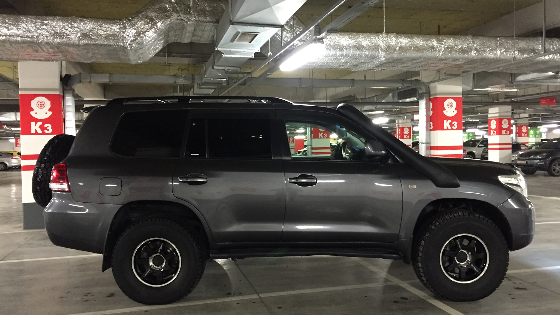 Toyota Land Cruiser 200 4.7 бензиновый 2008 | UZJ200 Trophy Trucks на ...