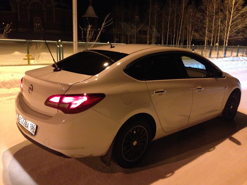 Рация MegaJet MJ-555 — Opel Astra J, 1,6 л, 2013 года | аксессуары | DRIVE2