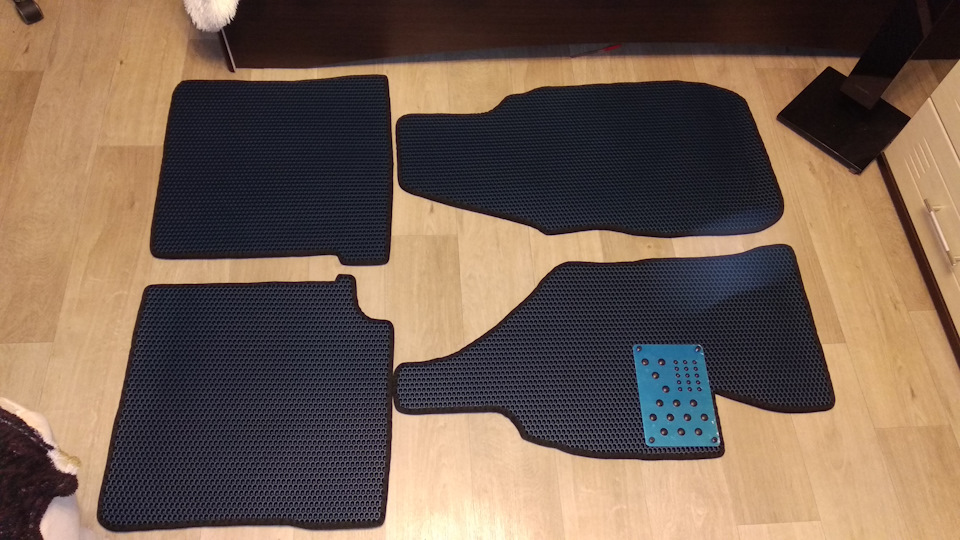 Коврики EVA своими руками. — Toyota Crown (S130), 2 л, 1991 года ...