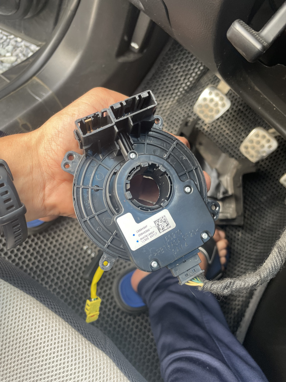 25849366 Датчик угла поворота GM | Запчасти на DRIVE2