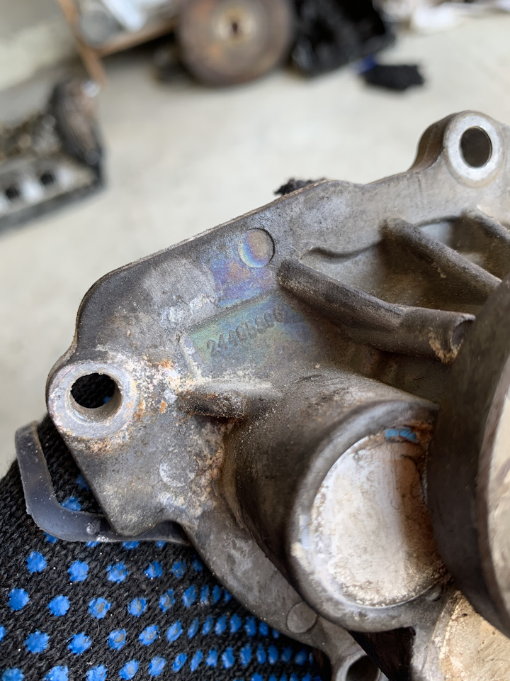 24405896 ПОМПА ВОДЯНАЯ AVEO, CRUZE 1,4-1,8 GM | Запчасти на DRIVE2