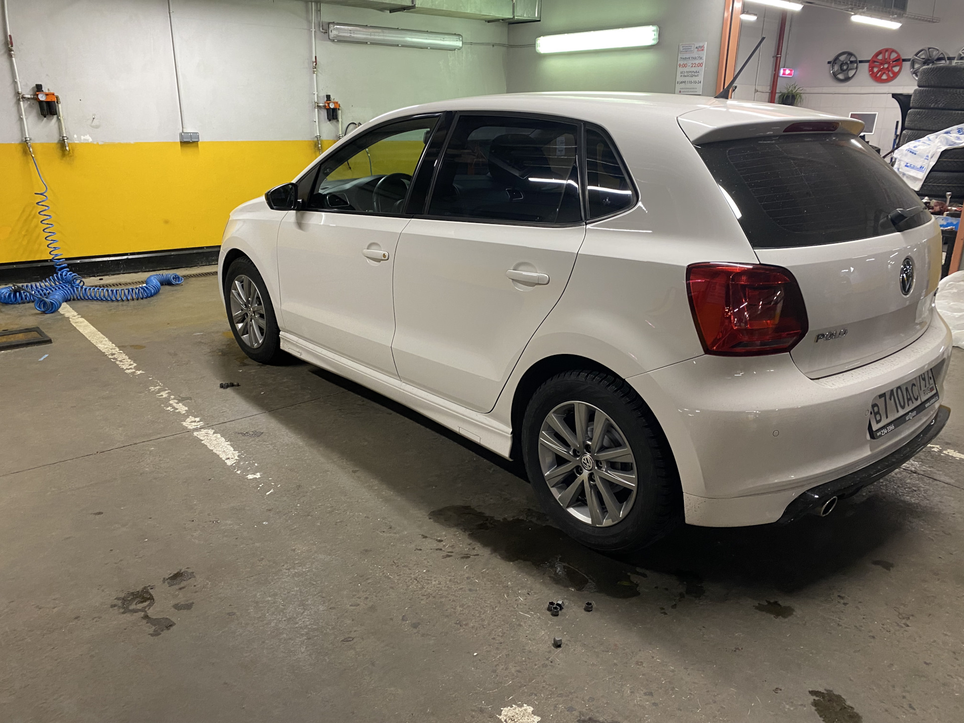 Диски на зиму — Volkswagen Polo Hatchback Mk5, 1,4 л, 2010 года ...
