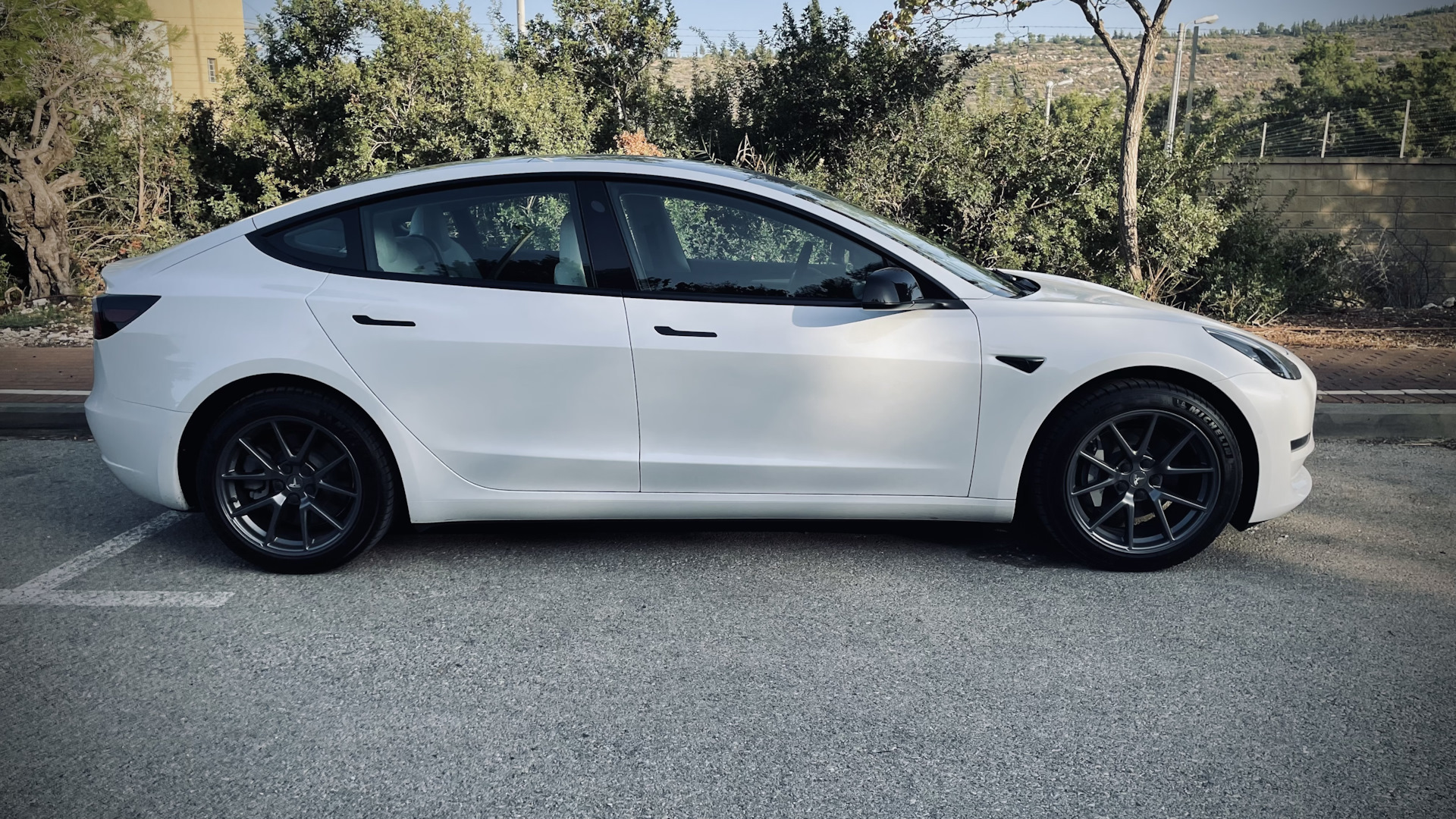 Tesla Model 3 (1G) электрический 2021 | LR 82KW на DRIVE2