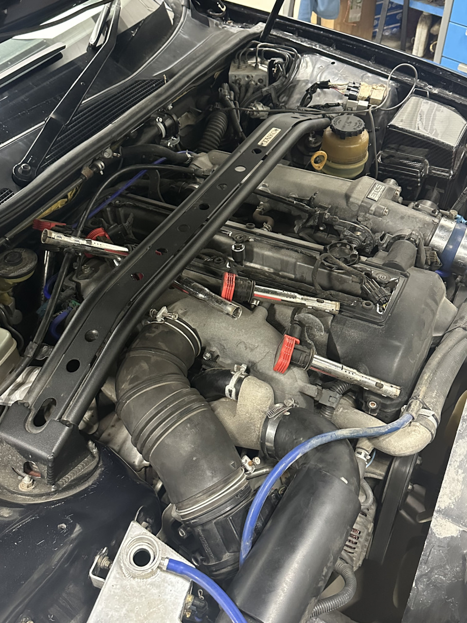 Установка бензонасоса, бустконтроллера и мелочей ☆ — Toyota Chaser (100 ...