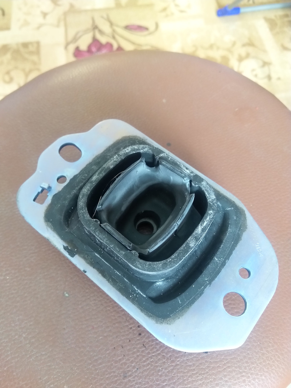 Избавляемся от вибраций окончательно (опора АКПП) — Renault Laguna III ...