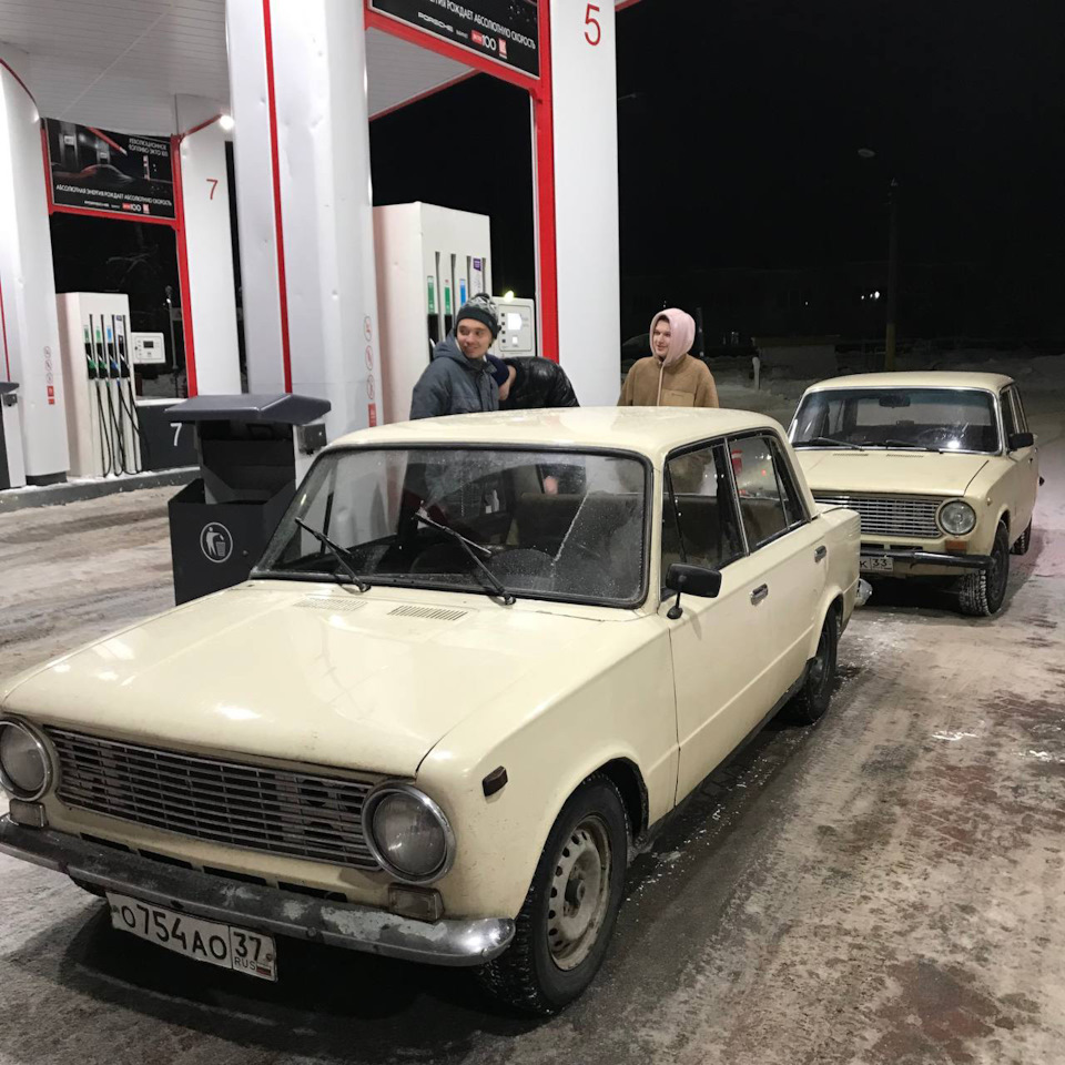 В семье не без двух копеек! — Lada 2101, 1,2 л, 1981 года | прикол | DRIVE2