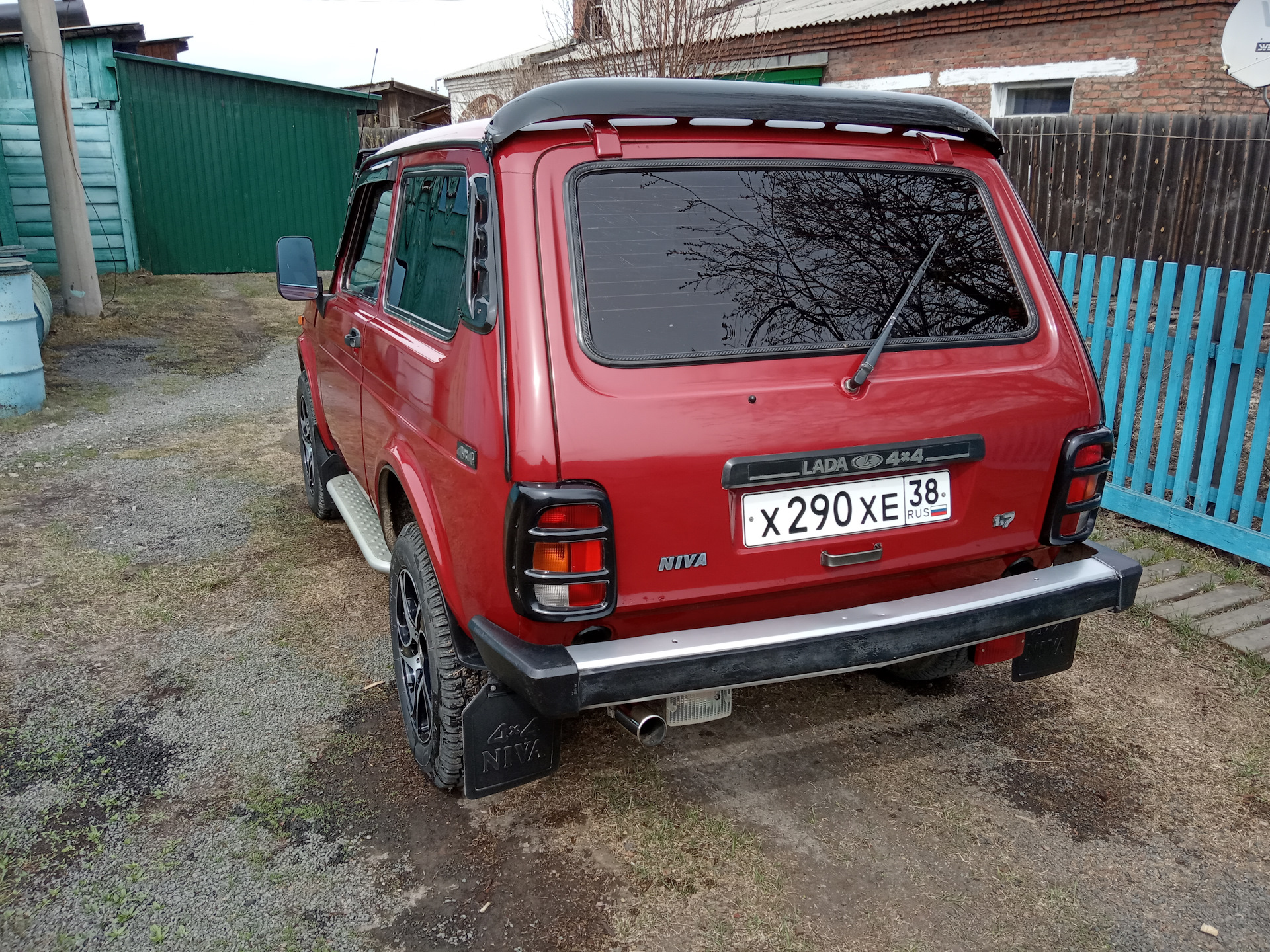 Конец истории… — Lada 4x4 3D, 1,7 л, 2000 года | продажа машины | DRIVE2