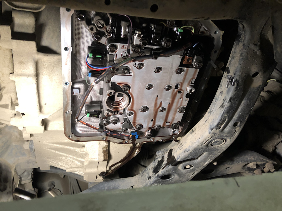 Замена фильтра в акпп — Lexus RX (2G), 3,5 л, 2008 года | визит на ...