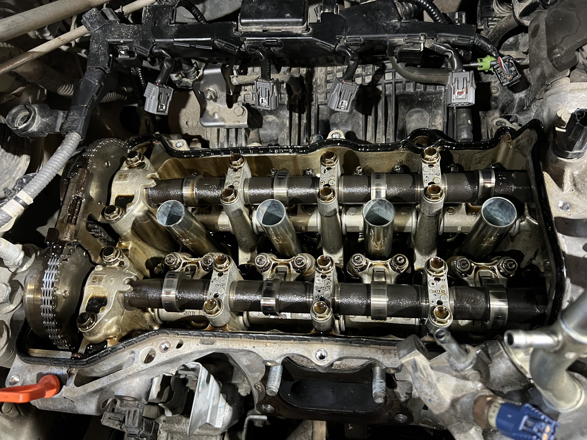 Пробило прокладку ГБЦ — Honda Stepwgn (5G), 1,5 л, 2017 года | поломка ...