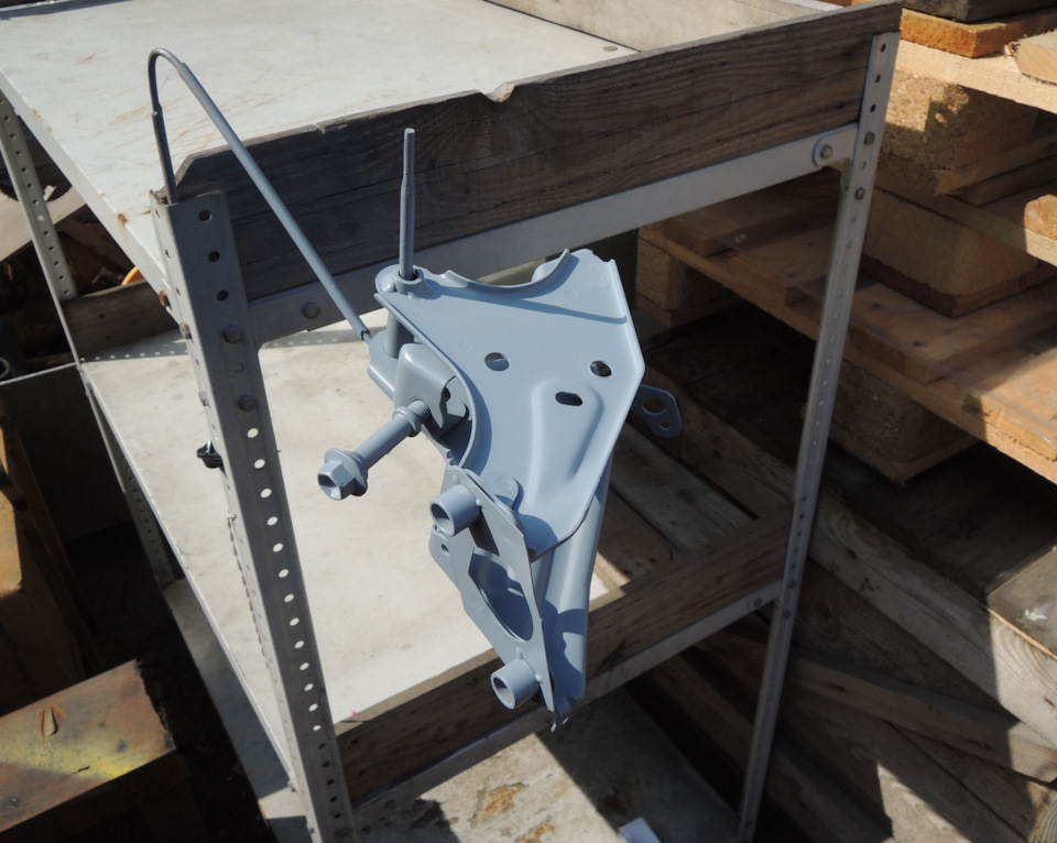 Педаль сцепления с датчиком для круиз-контроля — Toyota Corolla (120 ...