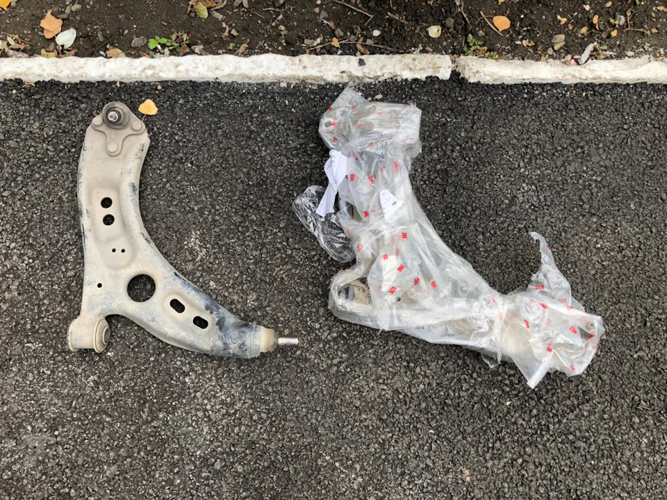 5N0407151 Рычаг подвески, поперечный VAG | Запчасти на DRIVE2