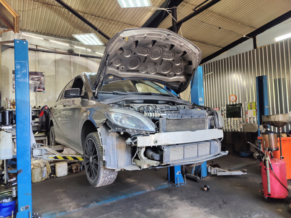 Ремонт: Промывка радиаторов — Mercedes-Benz B-Class (W246), 1,6 л, 2012 ...