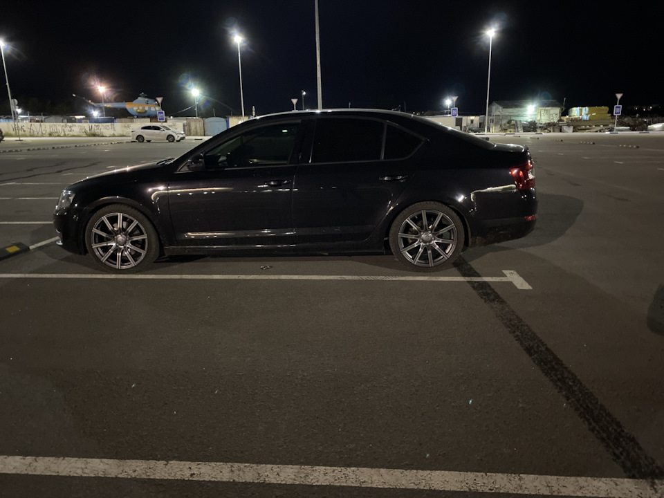 Примерка нового комплекта R18 — Skoda Octavia A7 Mk3, 1,8 л, 2013 года ...