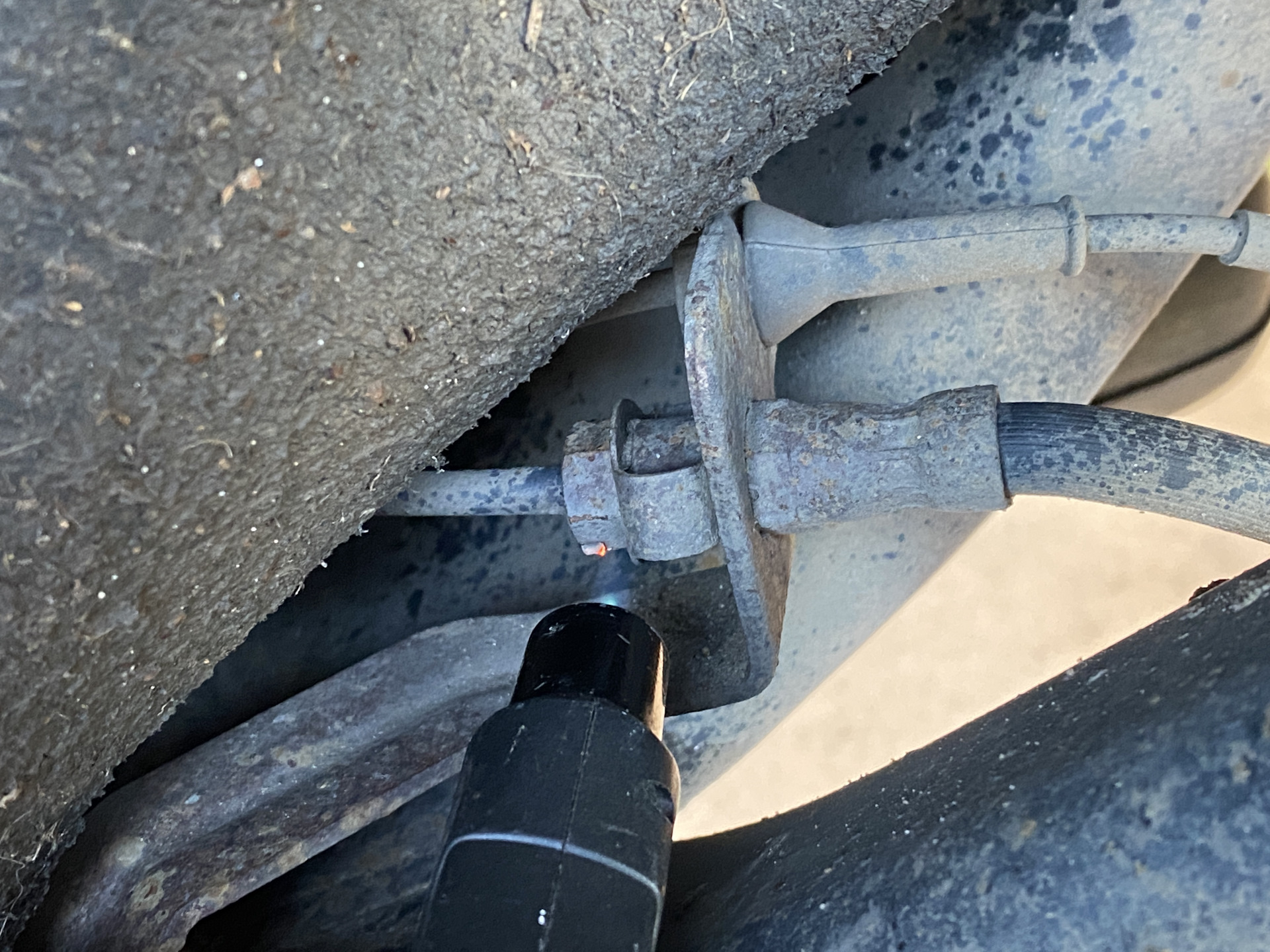 Задние тормоза Volvo XC90 1-Gen R-Design — Volvo XC90 (1G), 4,4 л, 2011 ...