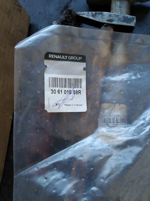 306101808R Цилиндр сцепления главный RENAULT | Запчасти на DRIVE2