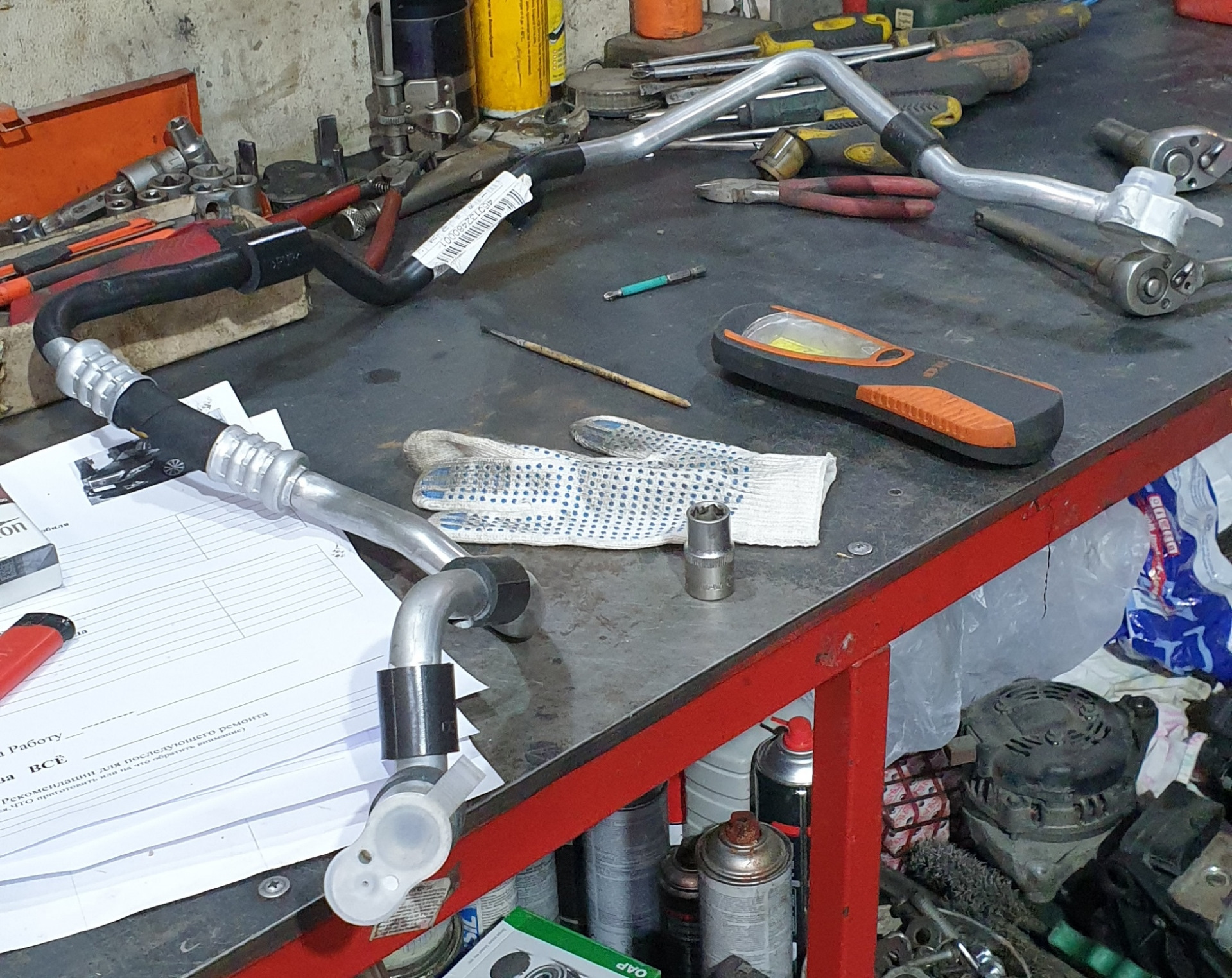 Утечка фреона — Audi Q7 (1G), 3 л, 2011 года | поломка | DRIVE2