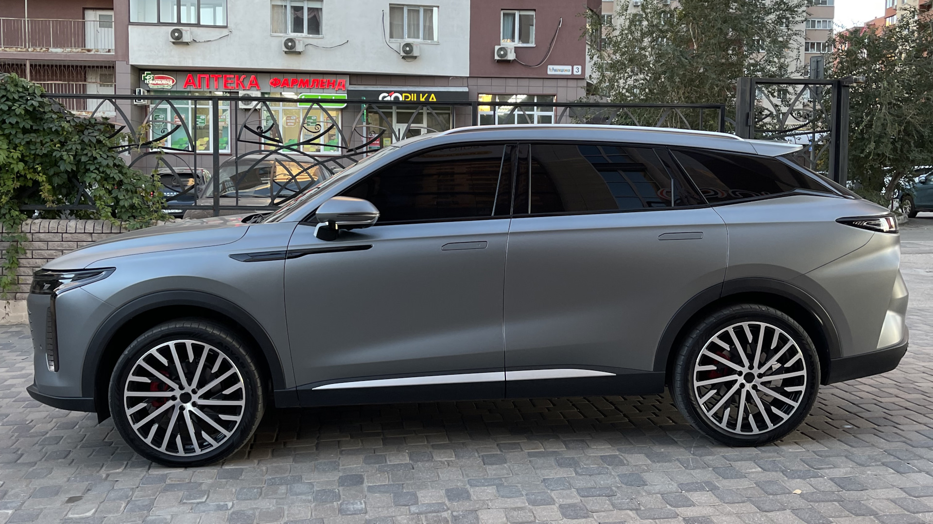 Exeed RX 2.0 бензиновый 2023 | на DRIVE2