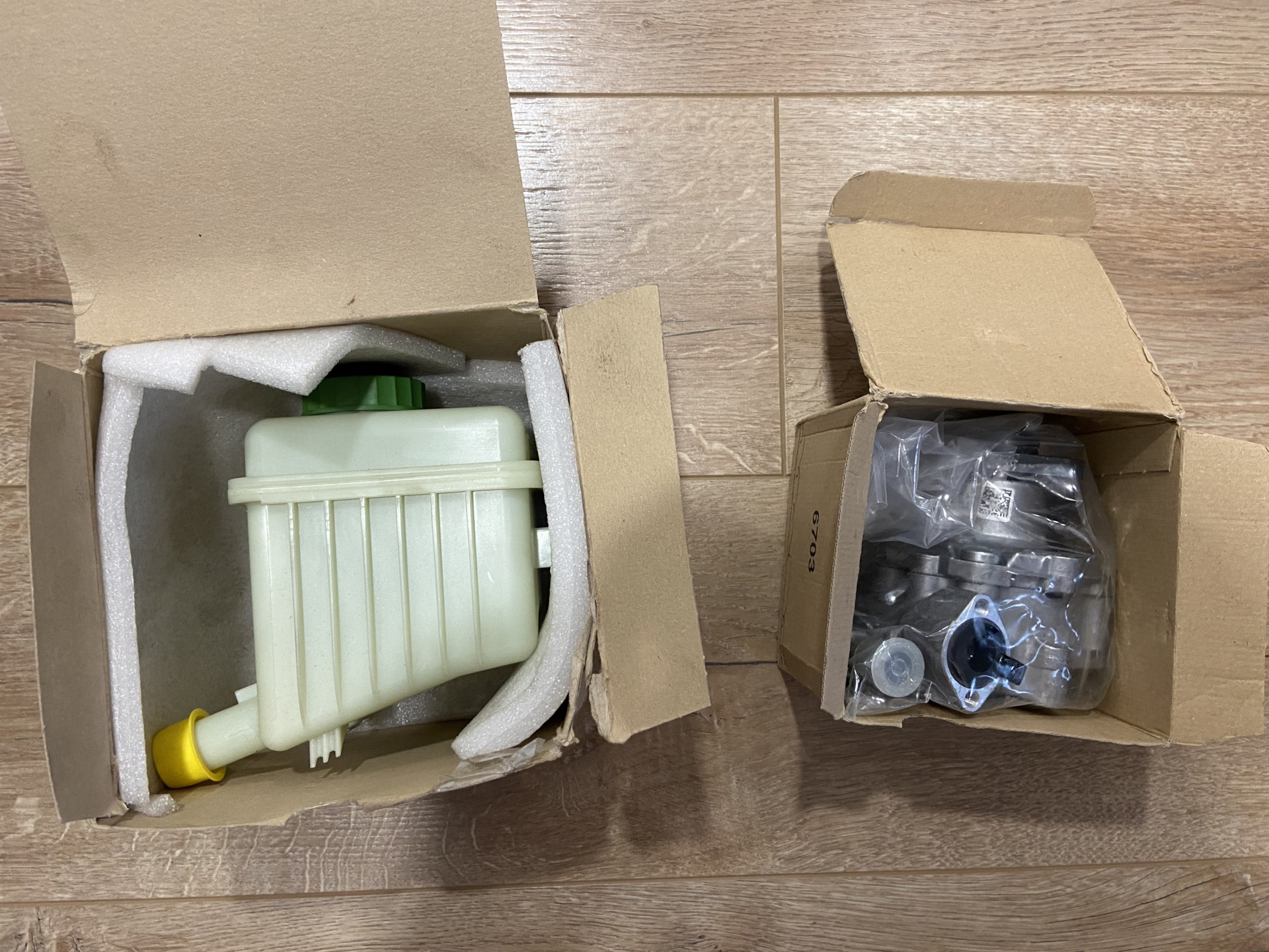 Замена насоса гур и шланга… — Volkswagen Touareg (2G), 3 л, 2010 года ...