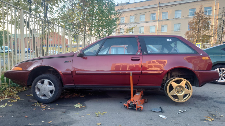 Приятные мелочи — Volvo 480, 1,7 л, 1991 года | стайлинг | DRIVE2