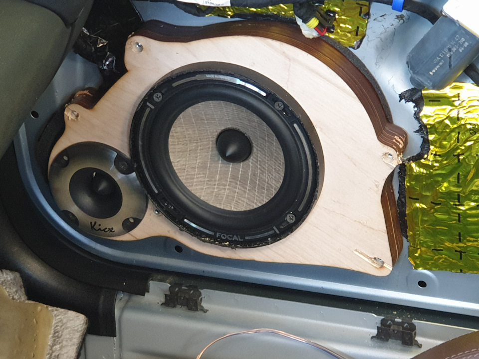 Подиумы под новые колонки — Mercedes-Benz SLK (R171), 1,8 л, 2004 года ...