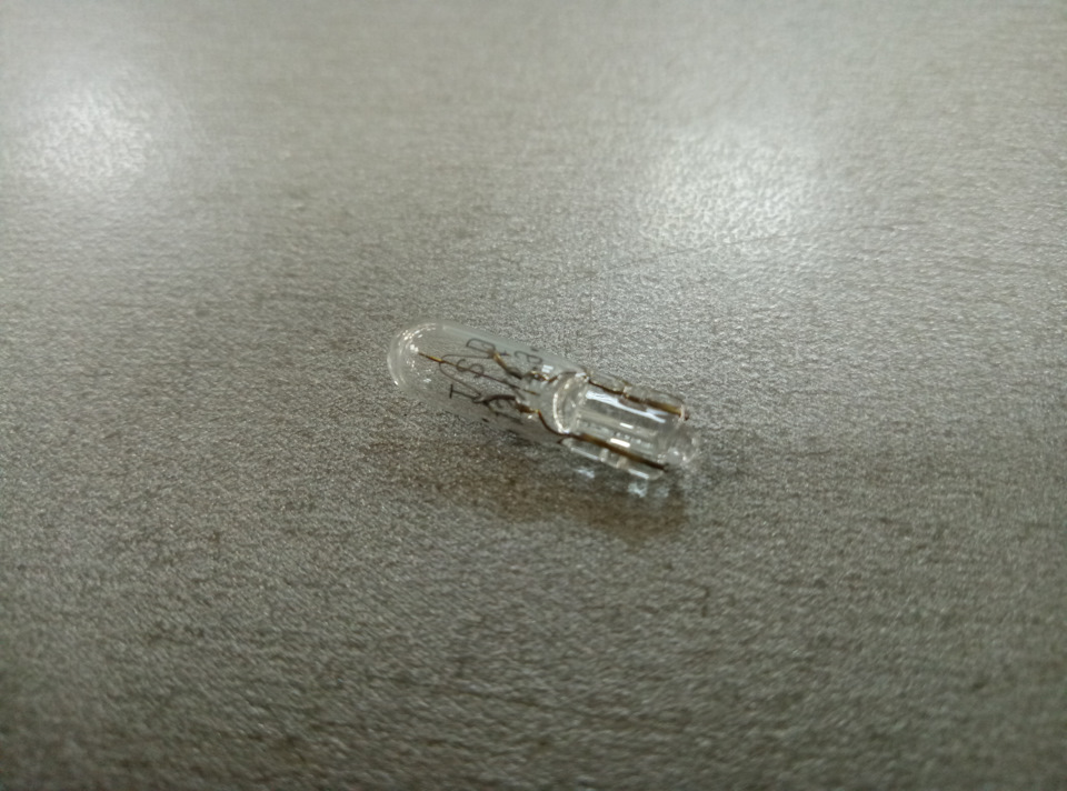 #1278.Лампа подсветки селектора АКПП -90981-11014- T5 — DRIVE2