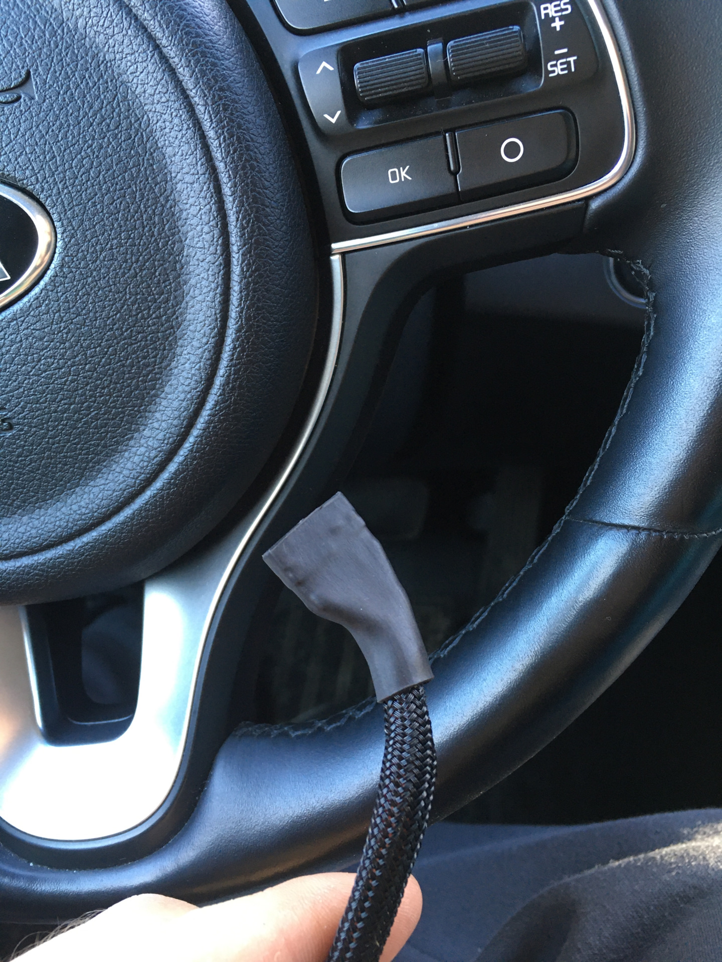 Замена лобового стекла и установка LKAS камеры — KIA Sportage (4G), 2 л ...