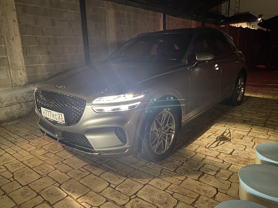 Вечерний салон Мышки)) — Genesis GV70, 2,2 л, 2021 года | просто так | DRIVE2