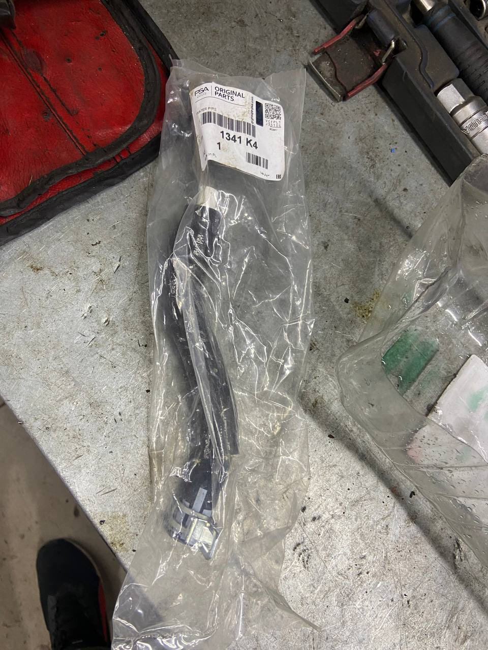 1341K4 Патрубок системы охлаждения Peugeot Citroen | Запчасти на DRIVE2