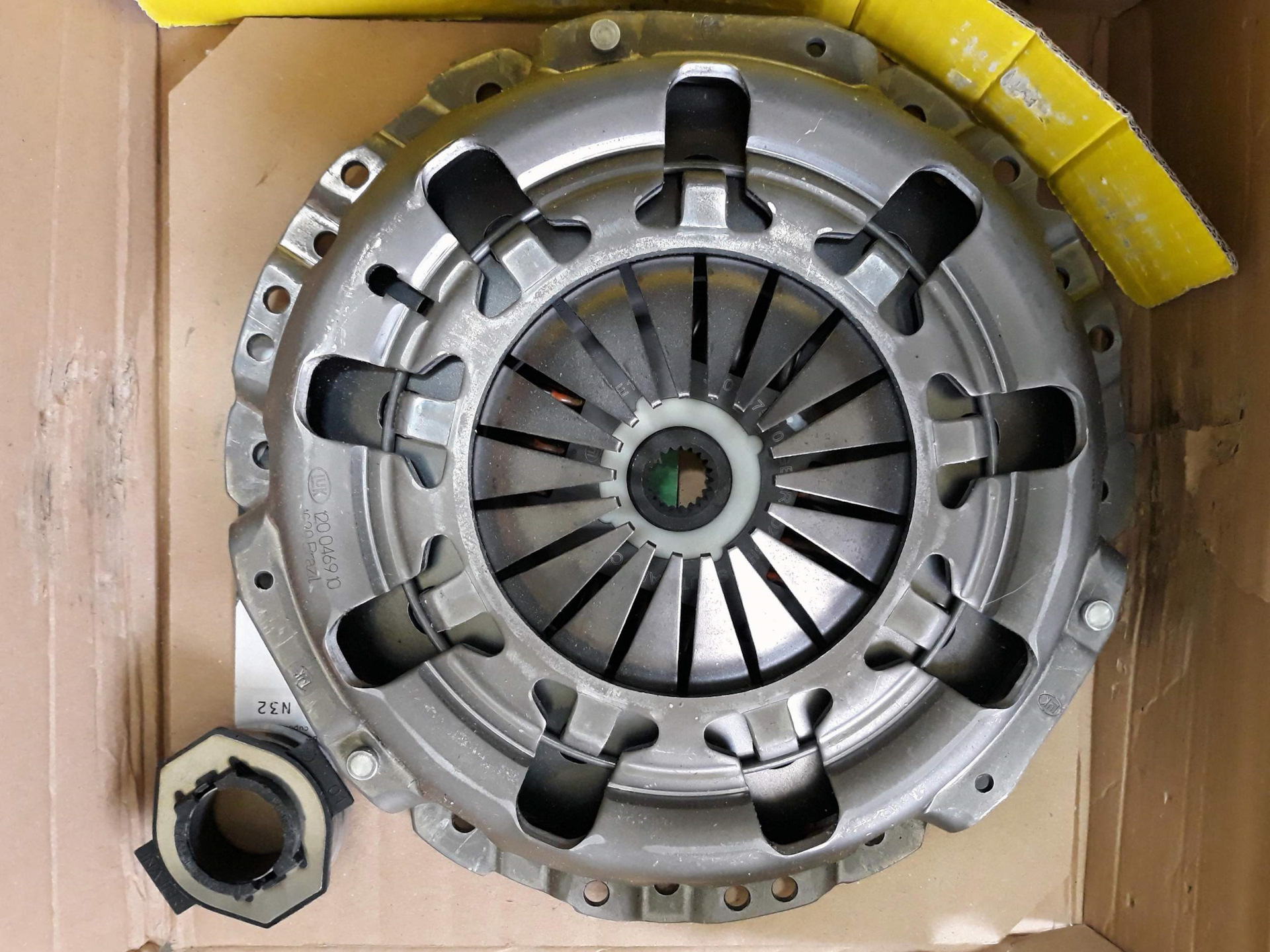 К-т сцепления LUK-620 3445 00 — FIAT Grande Punto, 1,4 л, 2007 года ...