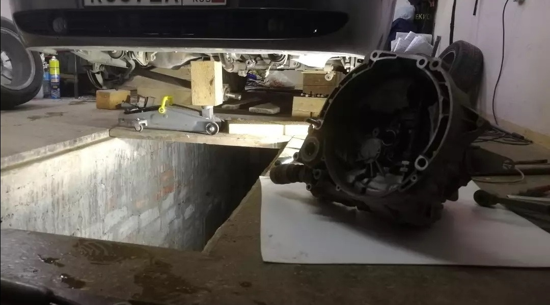 Сателлиты давай досвидания! — Lada Приора хэтчбек, 1,6 л, 2011 года ...