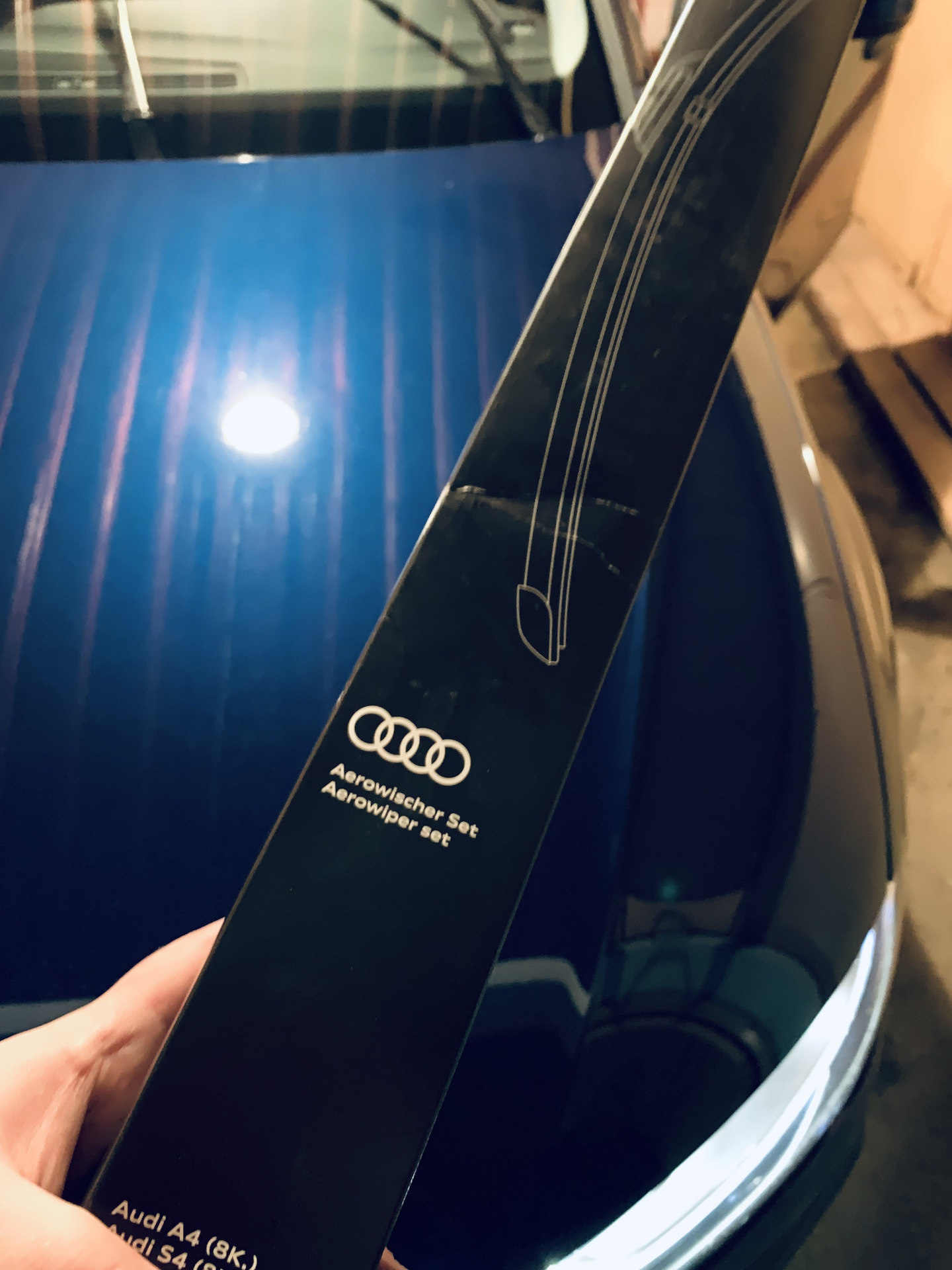 Замена лобового стекла — Audi A4 (B8), 2 л, 2014 года | визит на сервис ...