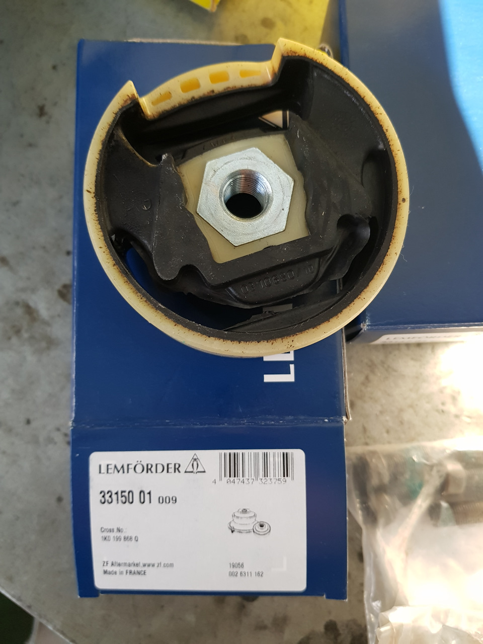 3315001 Опора двигателя LEMFORDER | Запчасти на DRIVE2
