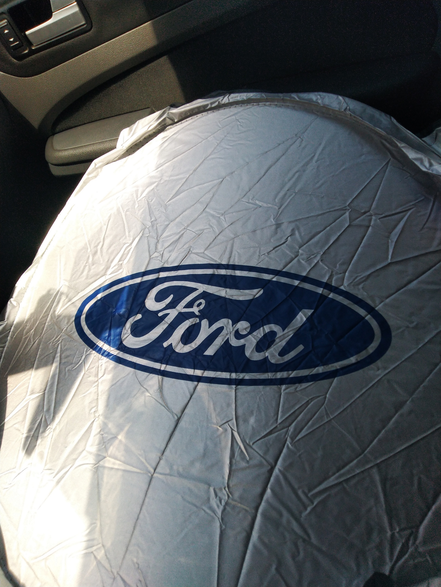 Отражатель на лобовое стекло с Али — Ford Focus II Hatchback, 1,6 л ...