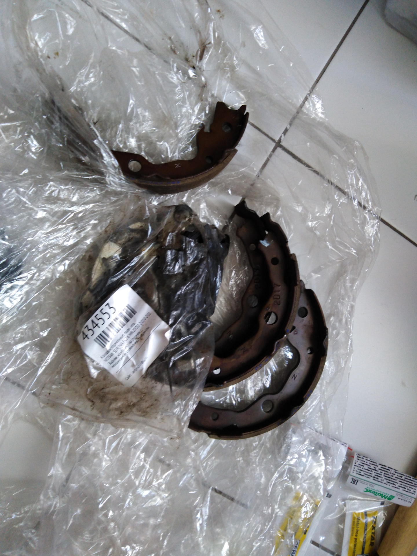 Тормоза часть 1 — Nissan X-Trail II (t31), 2 л, 2010 года | запчасти ...