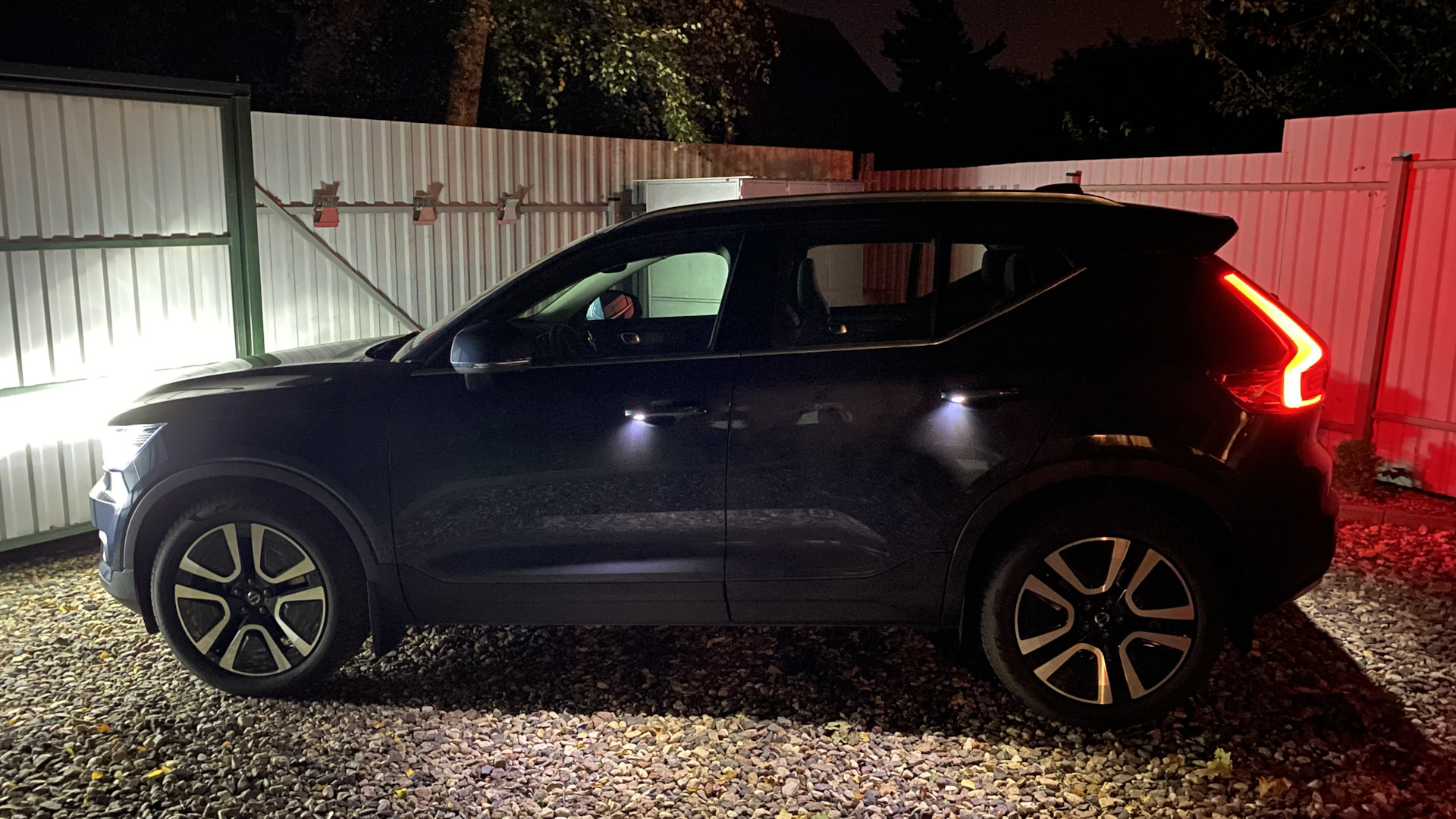 Volvo XC40 2.0 бензиновый 2021 | Вольван на DRIVE2