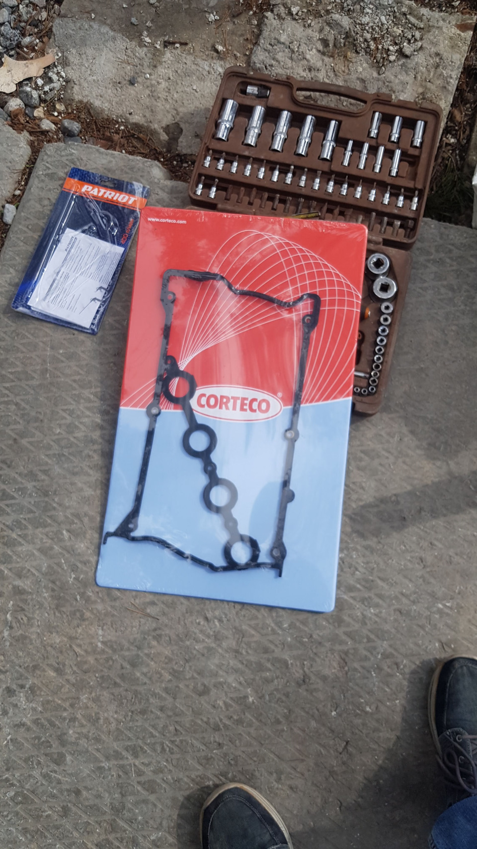 Замена прокладки 1.8t 20v, свечей PFR7Q — Skoda Octavia A4 Mk1, 1,8 л ...