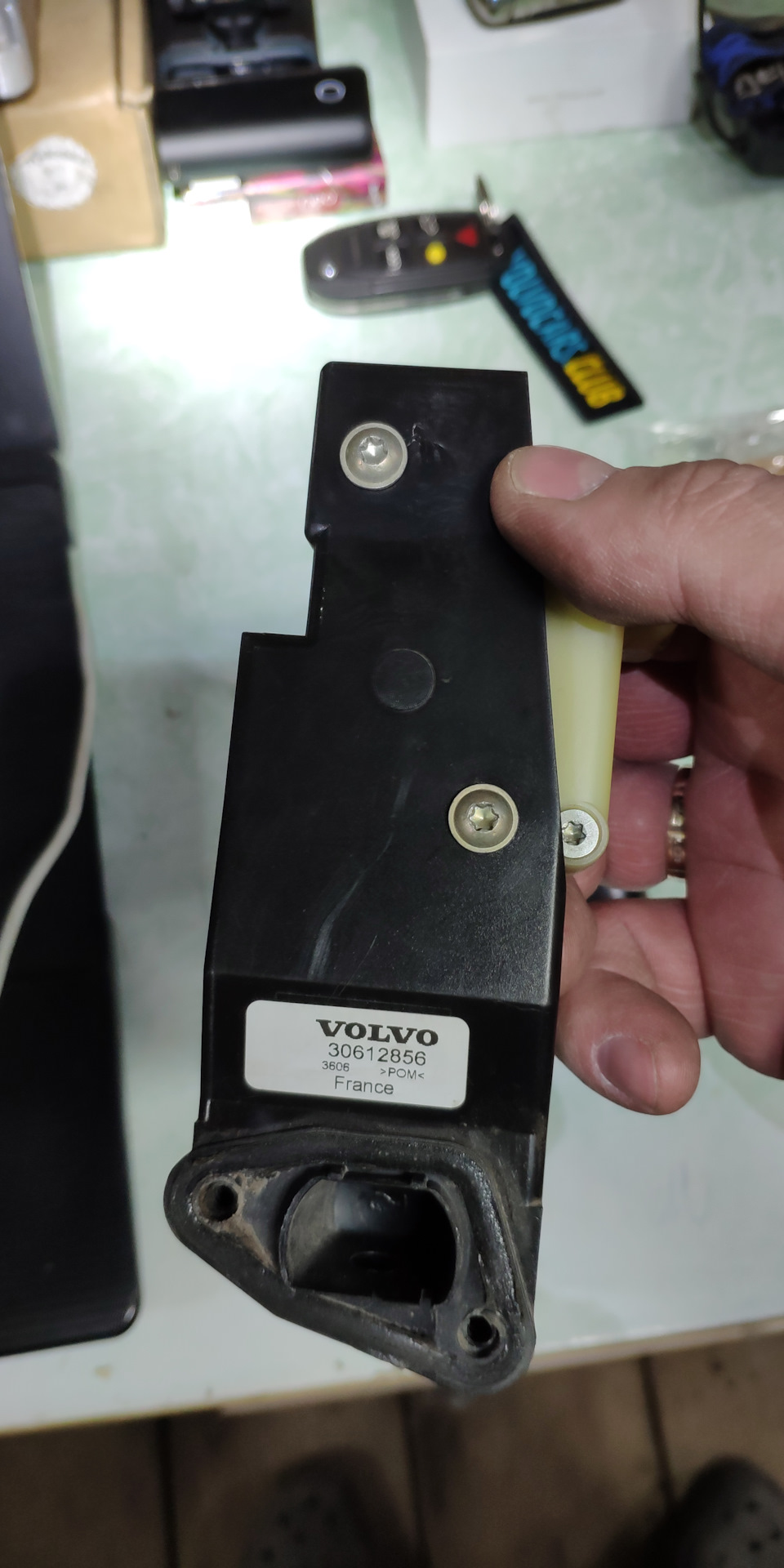 30612856 Замок лючка топливного бака Вольво Volvo | Запчасти на DRIVE2