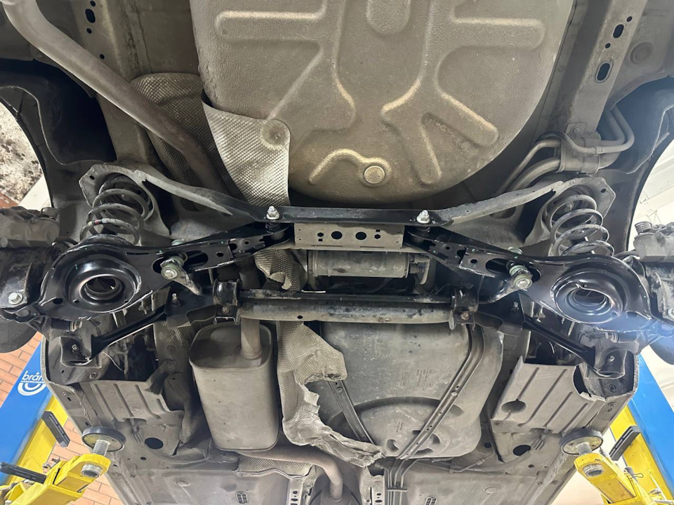 1️⃣Замена рычагов (всех) — Ford Focus Sedan II, 1,8 л, 2007 года ...