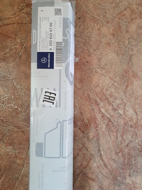 A2058205700 Комплект щеток стеклоочистителя 2шт Mercedes | Запчасти на ...