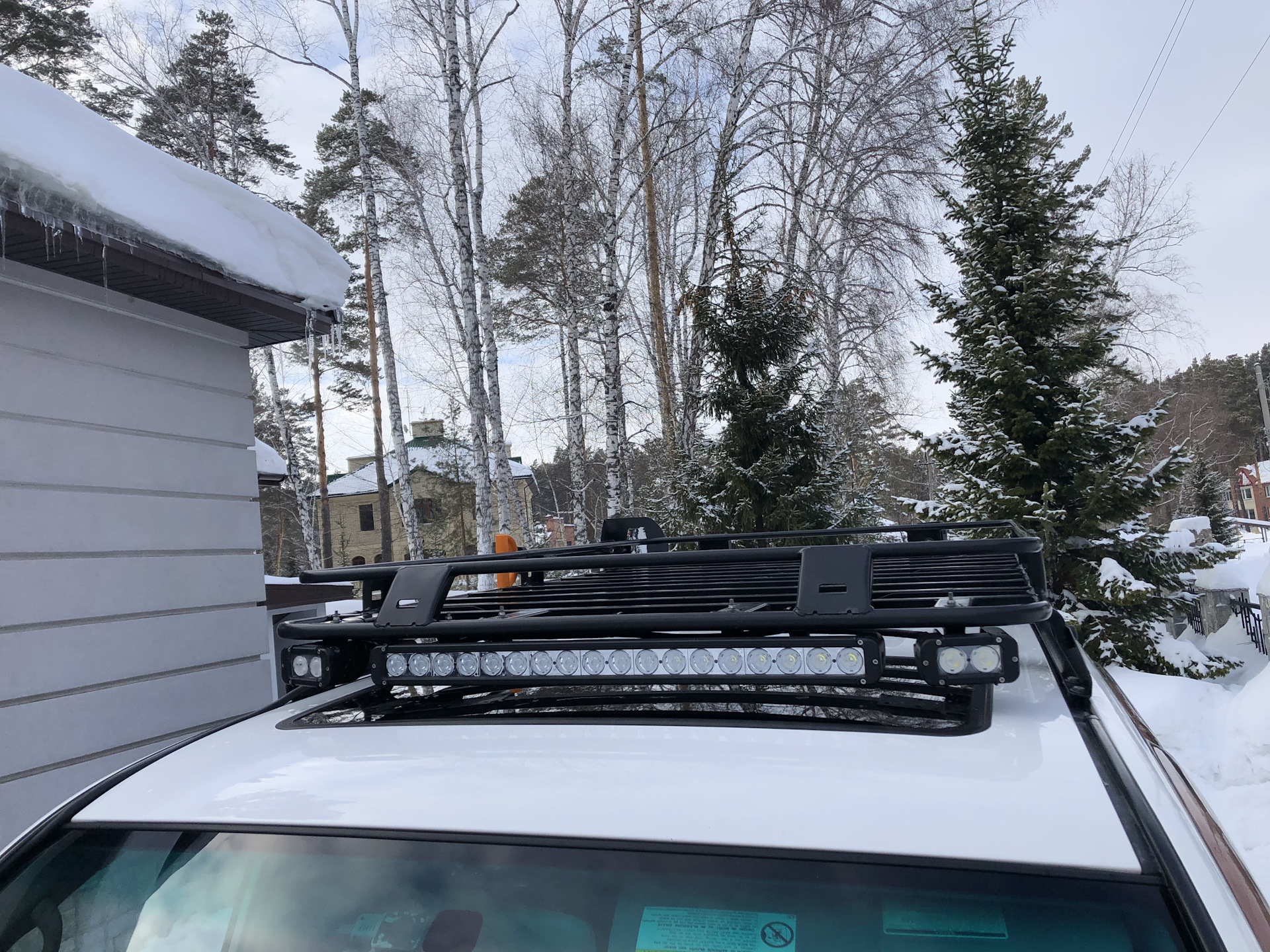 Автобокс Terra Drive 320л — LADA Largus Cross, 1,6 л., 2019 года | аксессуары | DRIVE2