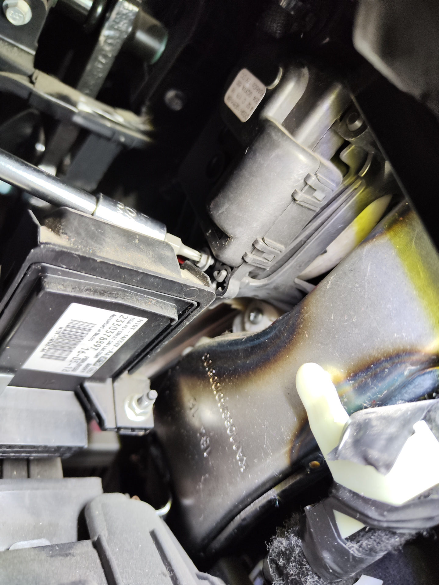 Заслонка печки ошибка B1086. — Ford S-Max (2G), 2 л, 2016 года | своими ...